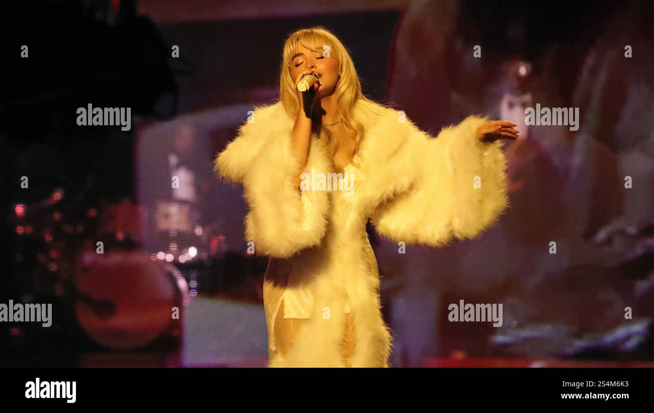 SABRINA CARPENTER in A NONSENSE CHRISTMAS WITH SABRINA CARPENTER (2024 ...