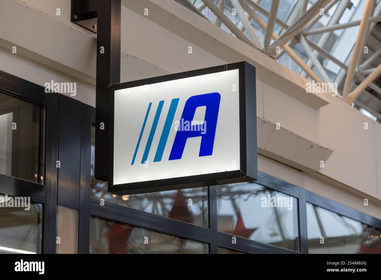 Capelle aan den IJssel, the Netherlands. 21 December 2024. Action store ...