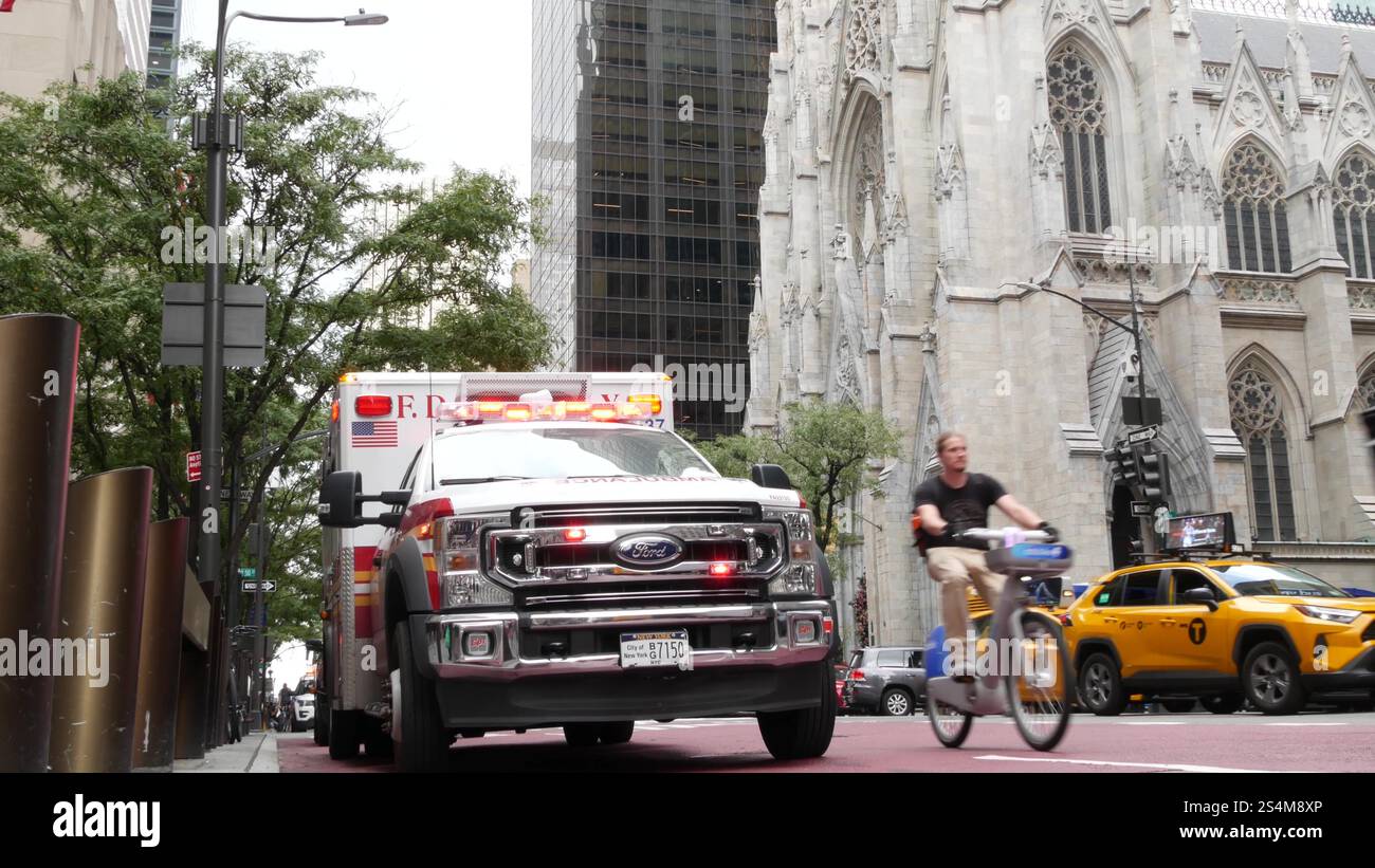 New York City, United States - 13 Sept 2023: NYFD Ambulance medical ...