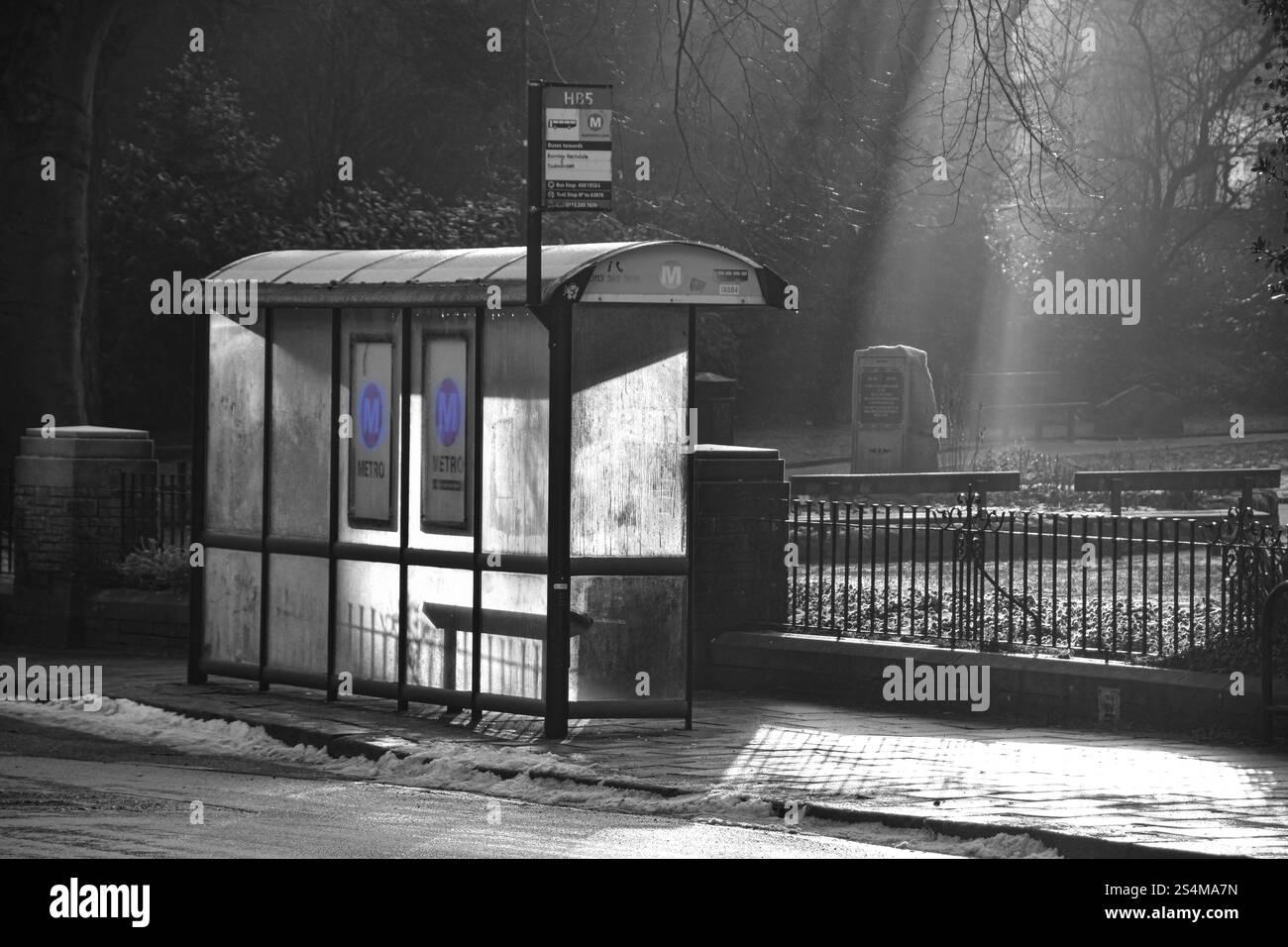 West yorkshire bus stop hi-res stock photography and images - Alamy