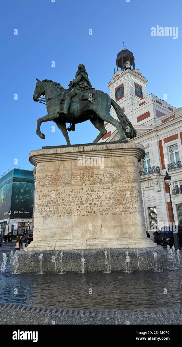 Puerta del Sol Square in Madrid Stock Photo - Alamy