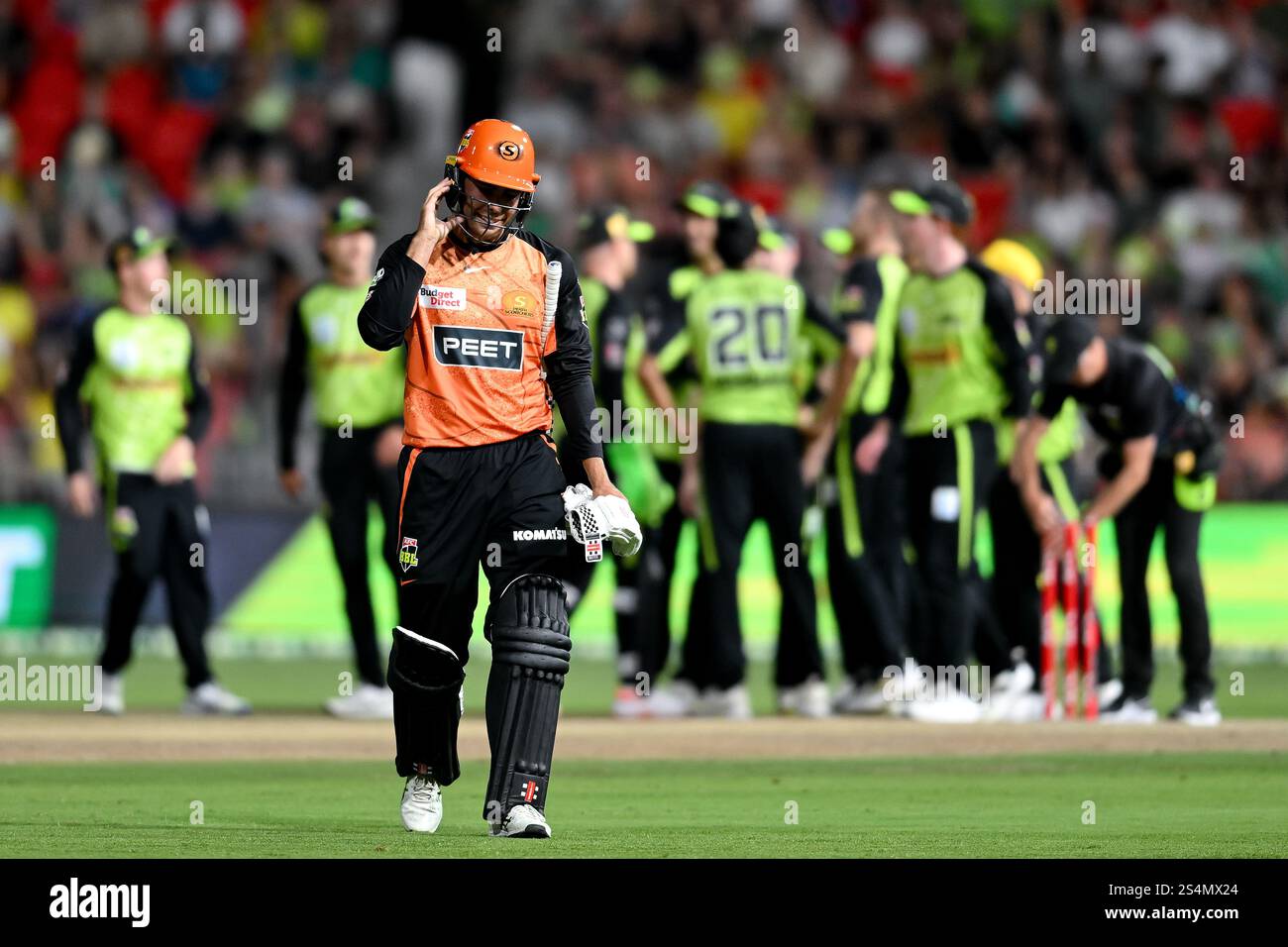 Sam Fanning of the Scorchers walks off after getting out during the Big ...
