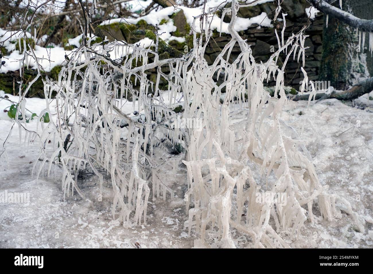 Snow scenes in Derbyshire Peak District National Park England UK ...