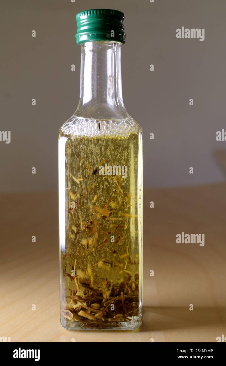 Herb maceration hi-res stock photography and images - Alamy