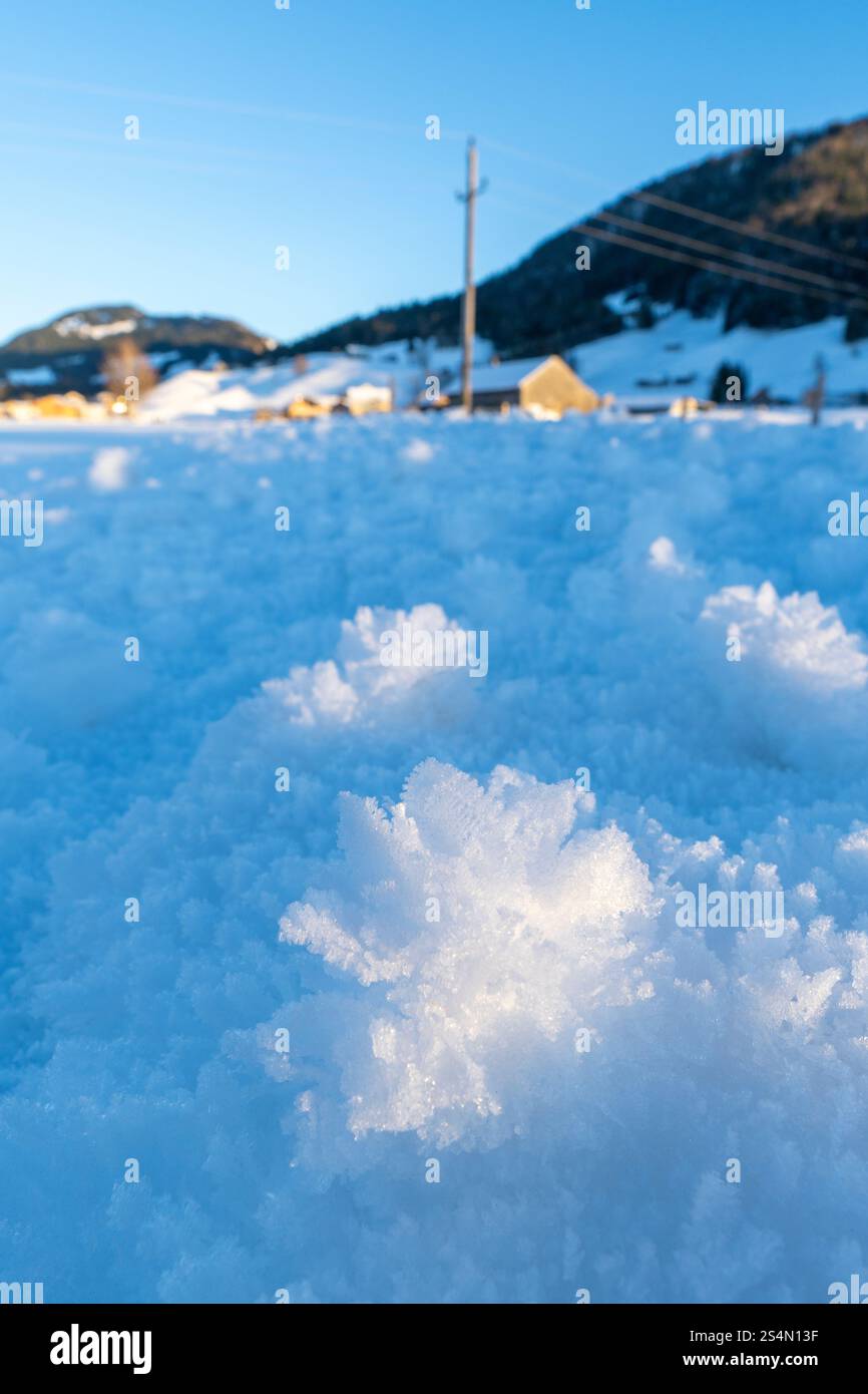 Snowfield illuminated sun hi-res stock photography and images - Alamy