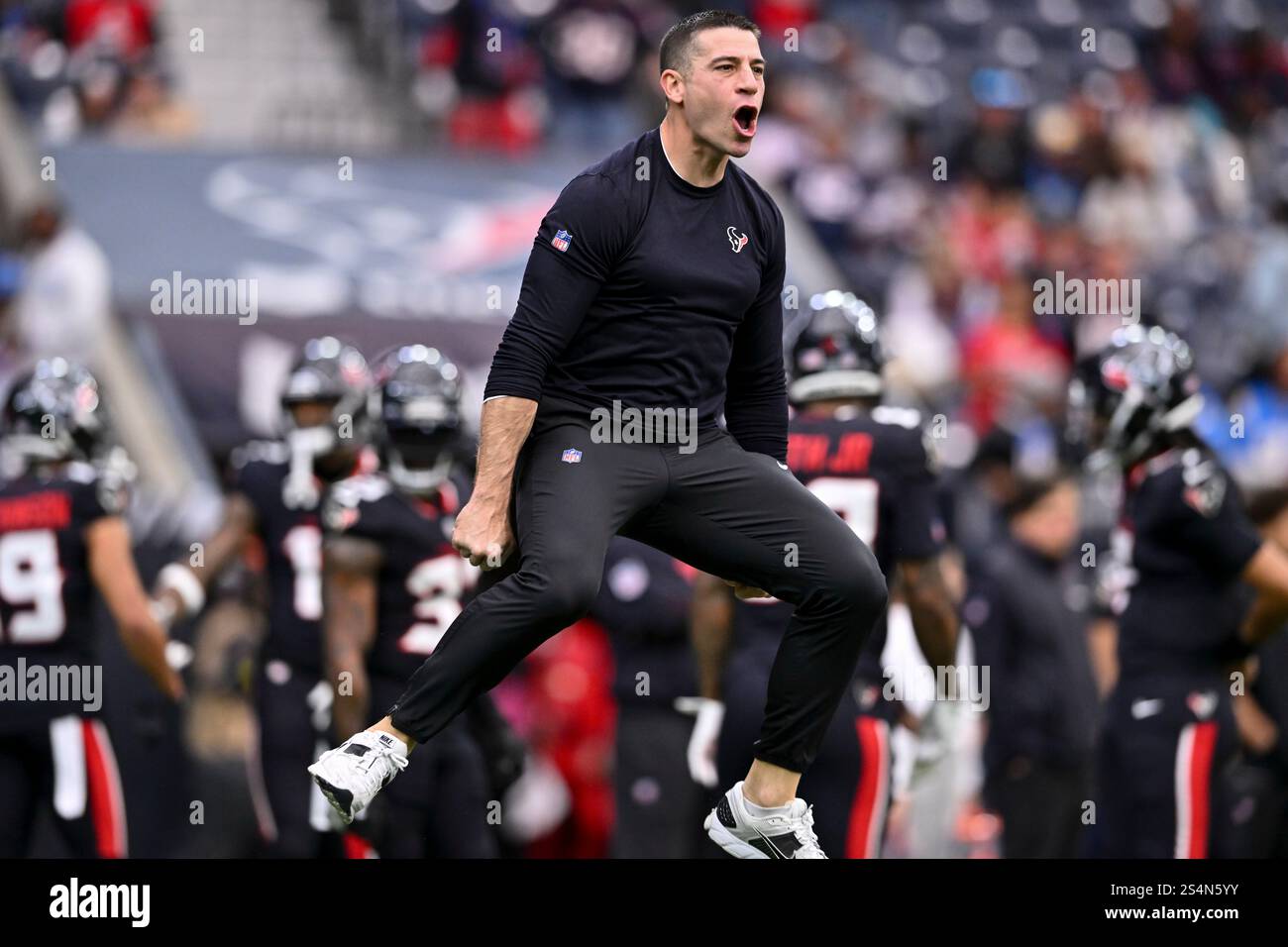 Houston Texans special teams coordinator Frank Ross reacts prior to an ...