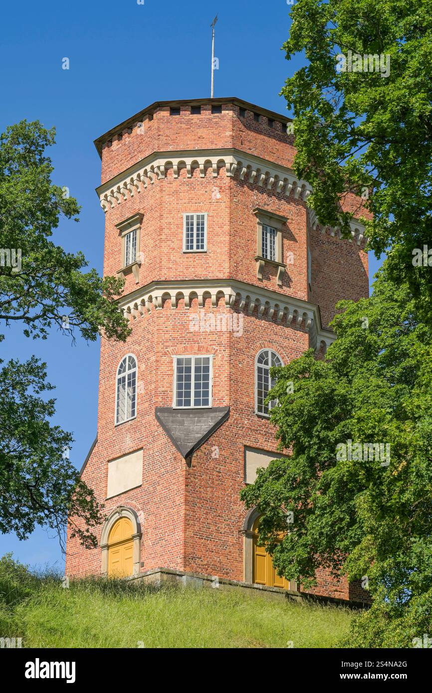 Gotischer Turm Götiska tornet, Schloßpark, Schloss Drottningholm, Gemeinde Ekerö, Provinz ...