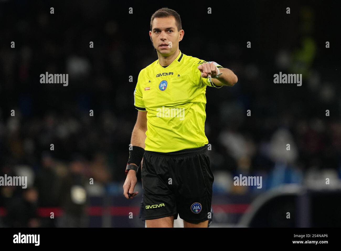 Naples, Italy. 12 Jan, 2025. Referee Luca Zufferli during the Serie A ...