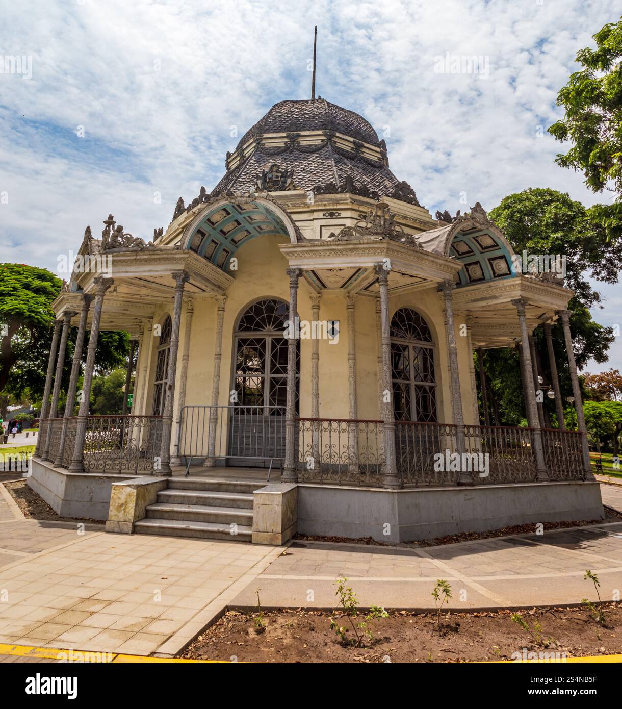 Byzantine Pavilion at Park of the Exposition - Lima, Peru Stock Photo ...