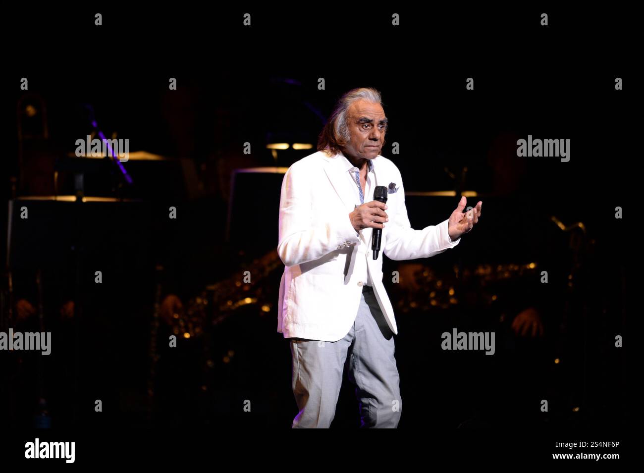 Fort Lauderdale, USA. 11th Jan, 2025. Johnny Mathis performs in Fort ...