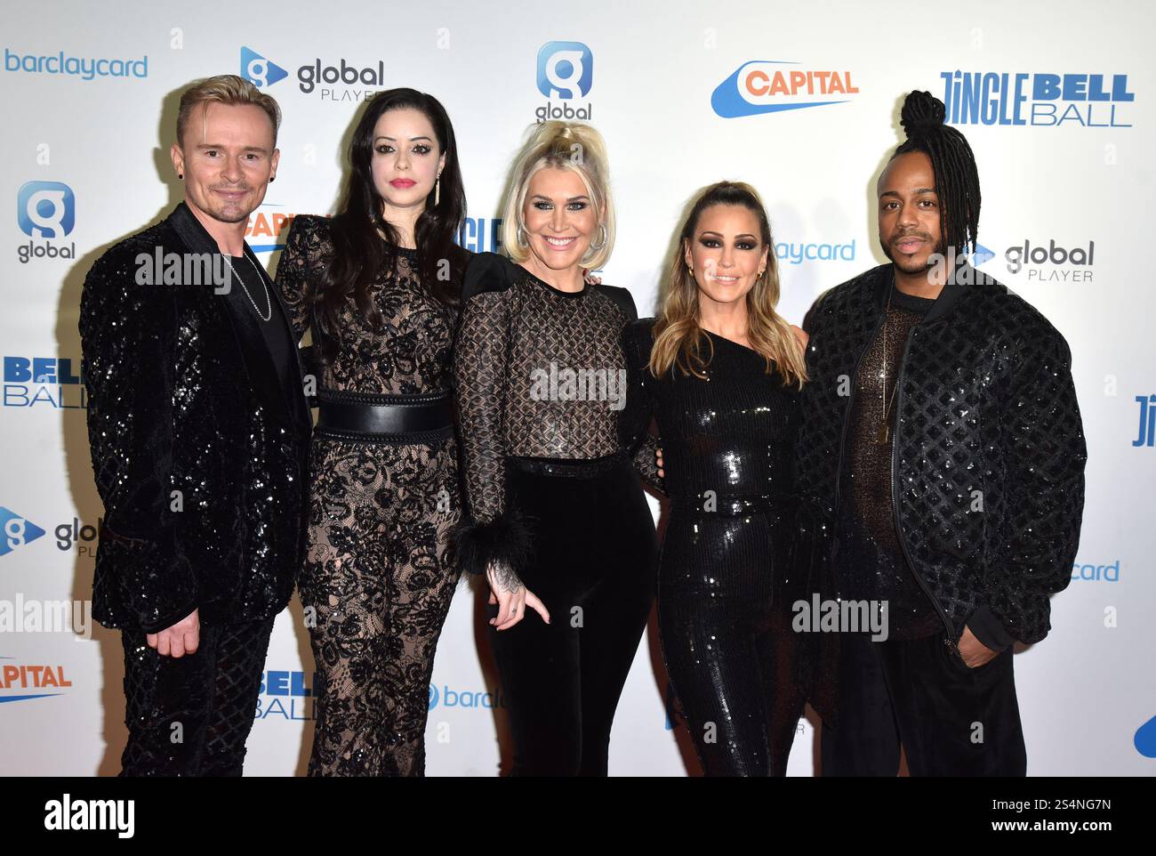 S Club ( Tina Barrett, Jon Lee, Bradley McIntosh, Jo O'Meara and Rachel ...