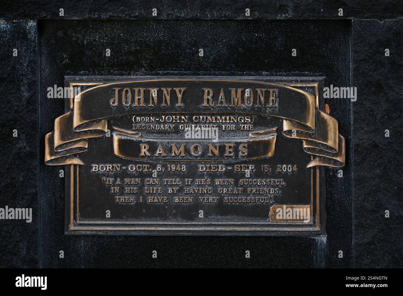 Tombstone of Johnny Ramone of the Ramones on the Hollywood Forever ...