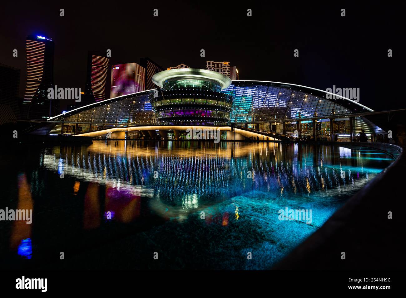 Qianjiang New City (Qianjiang CBD) Night view in Hangzhou, Zhejiang ...