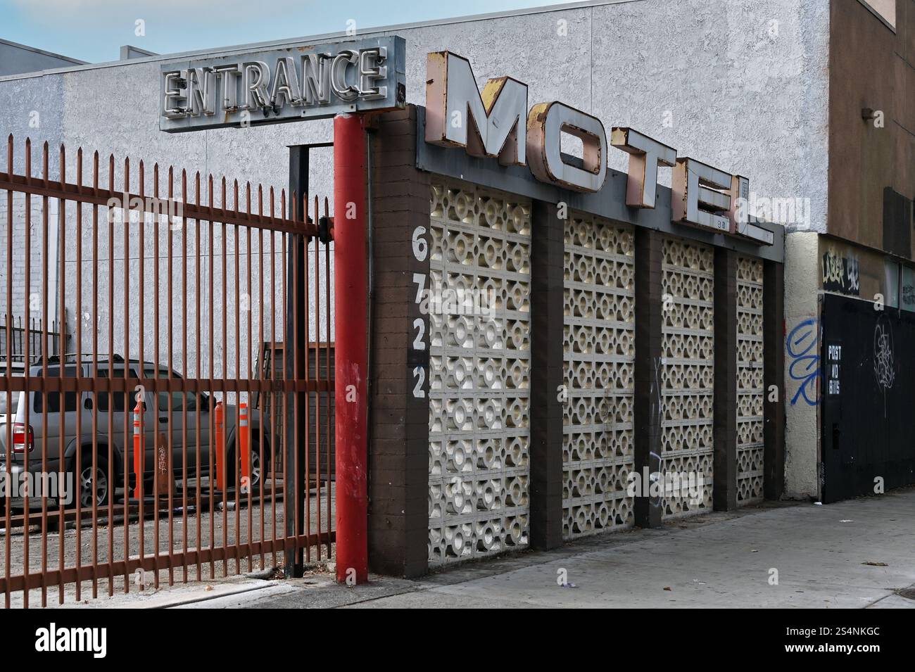 Hollywood Center Motel on Sunset Boulevard, Los Angeles, California ...