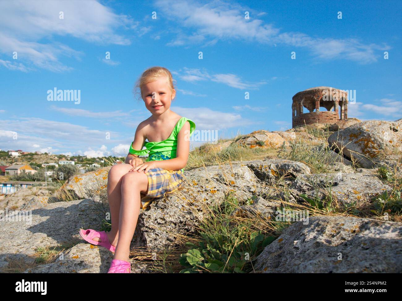 Small girl outdoor portrait (with belvedere behind Stock Photo - Alamy