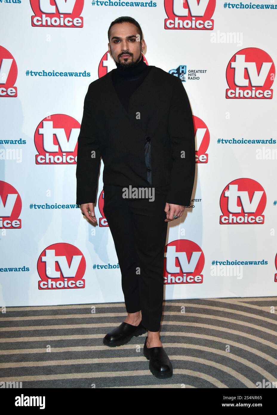 Aaron thiara hi-res stock photography and images - Alamy