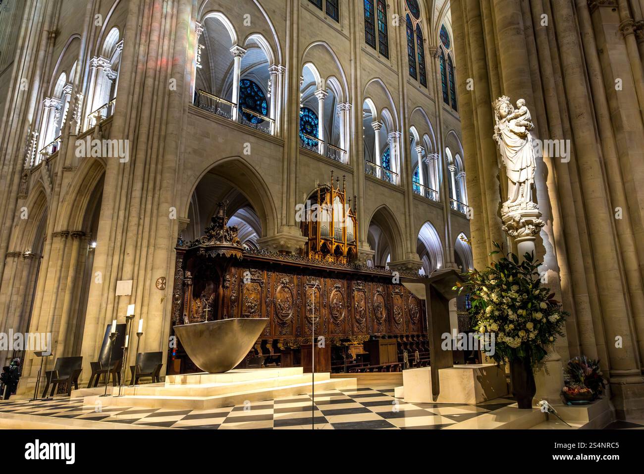 Paris, France - January 6, 2025: Interior of Notre-Dame de Paris ...