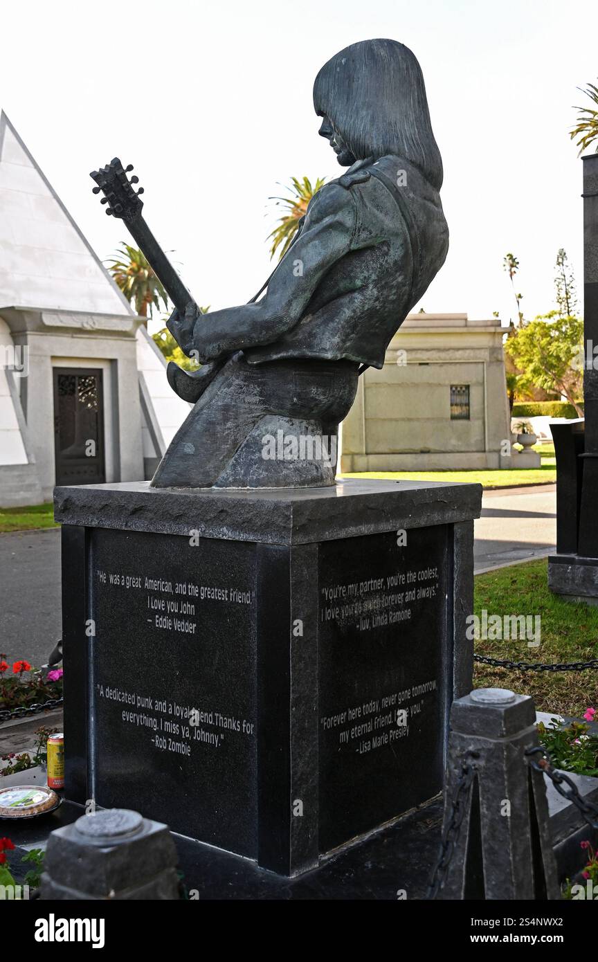 Tombstone of Johnny Ramone of the Ramones on the Hollywood Forever ...