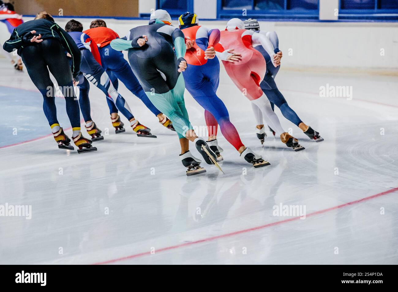 Start male athlete skater hi-res stock photography and images - Alamy