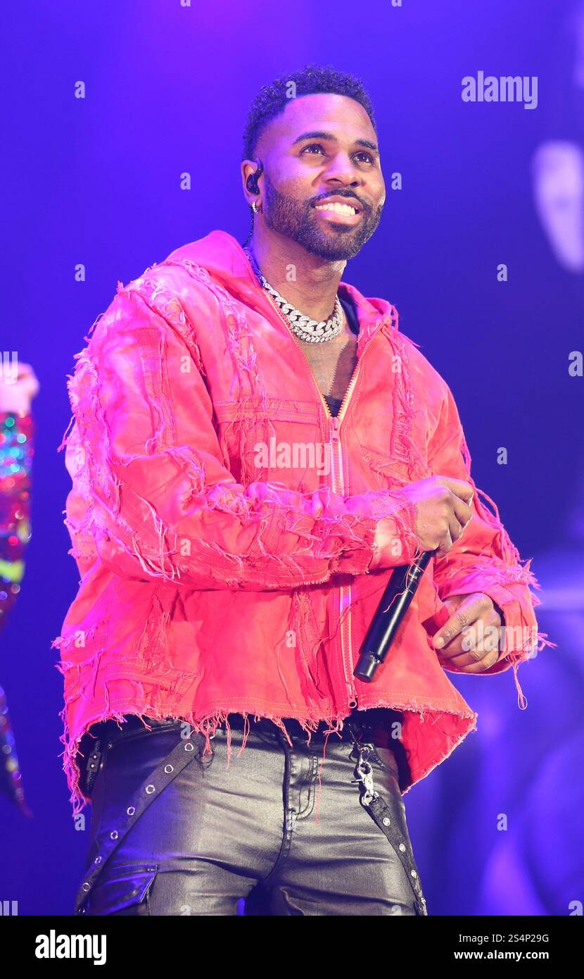 Jason Derulo performing at his Nu King World Tour at AO Arena on Sunday ...