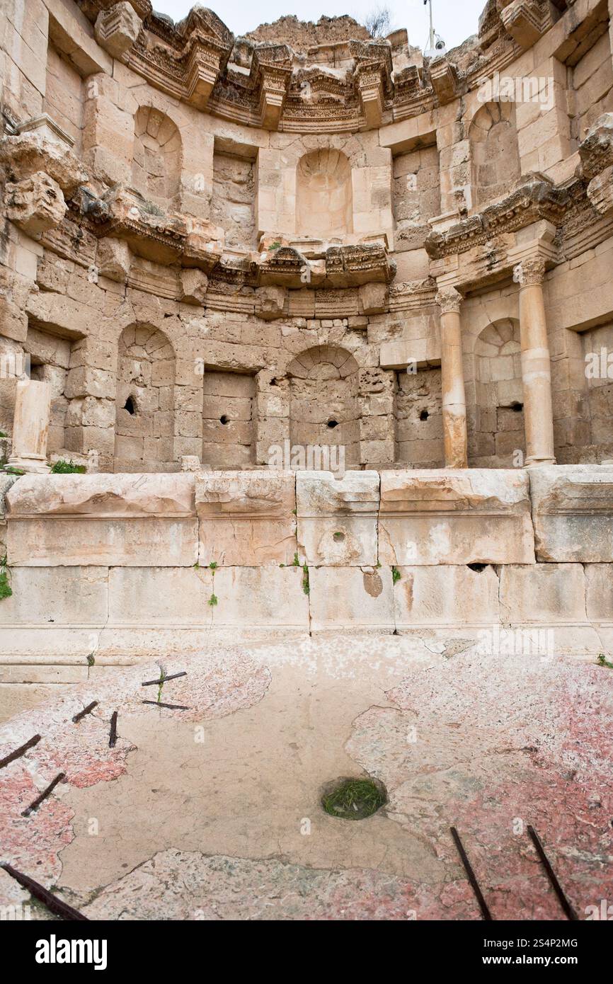 antique bowl near Artemis temple in ancient town Jerash in Jordan Stock ...