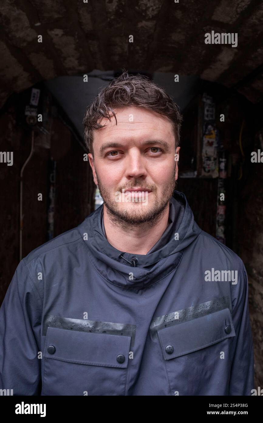 Hight street edinburgh hi-res stock photography and images - Alamy