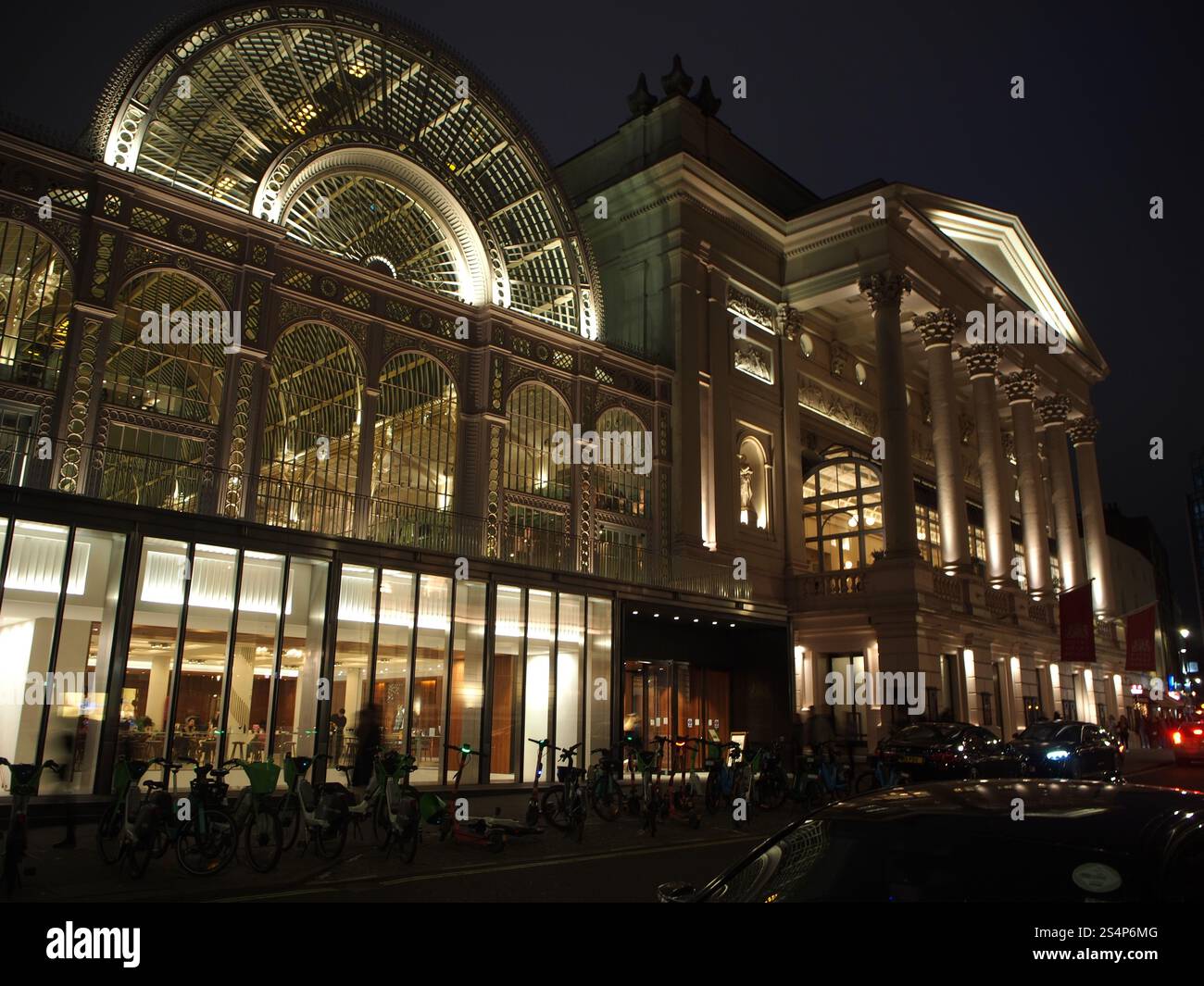 The entrance to the Royal Opera House and the Paul Hamlyn Hall ...