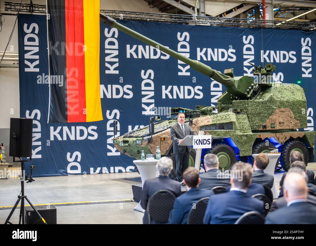 Kassel, Germany. 13th Jan, 2025. Boris Pistorius (SPD), Minister of ...