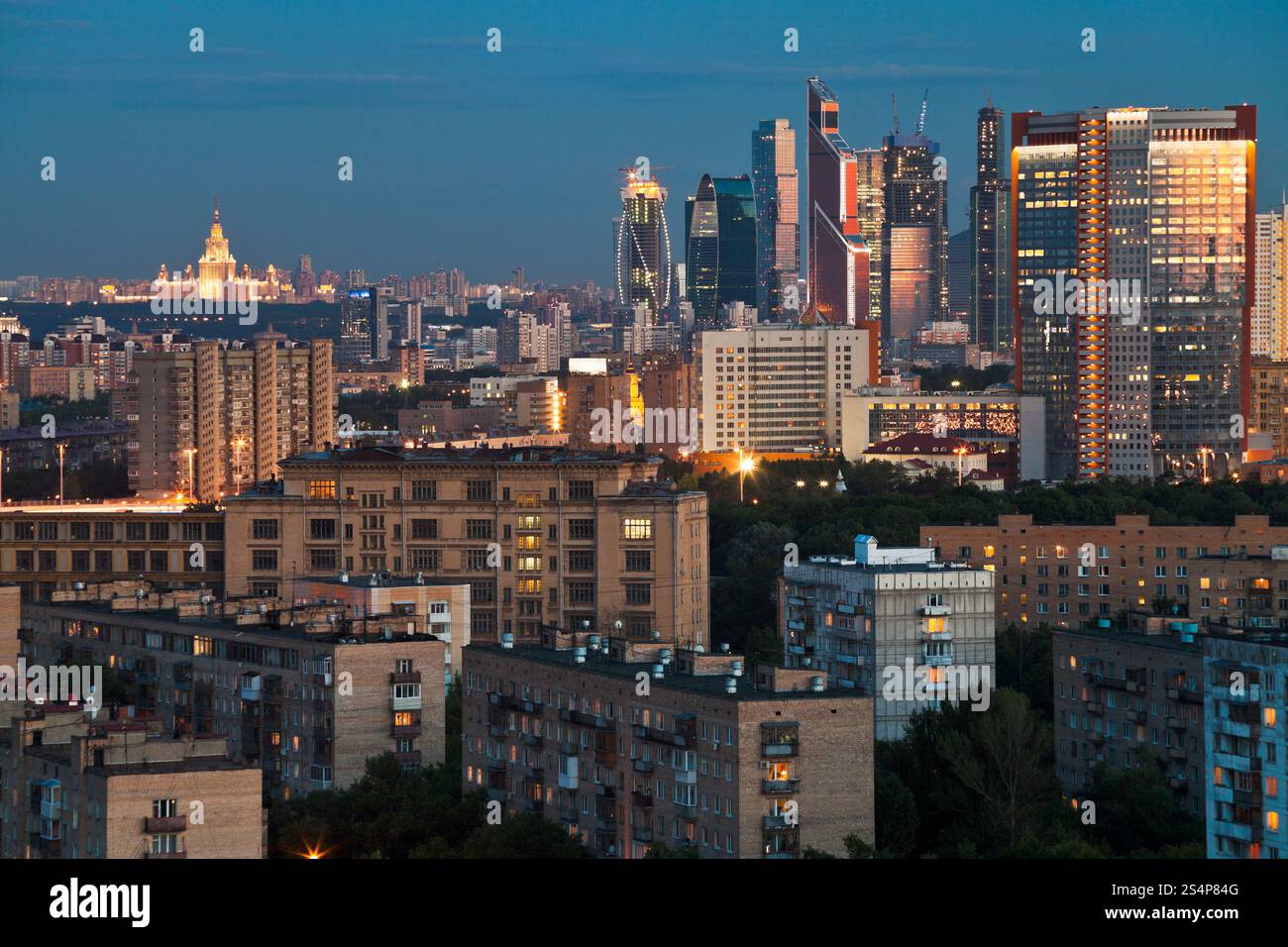 Scenic late night summer hi-res stock photography and images - Alamy