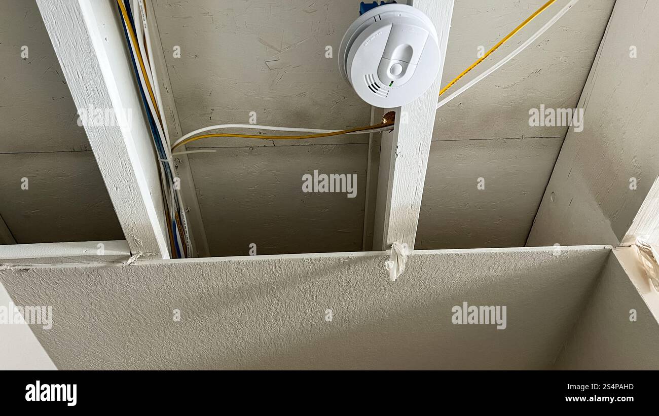 Exposed Ceiling Joists in Unfinished Basement Stock Photo - Alamy