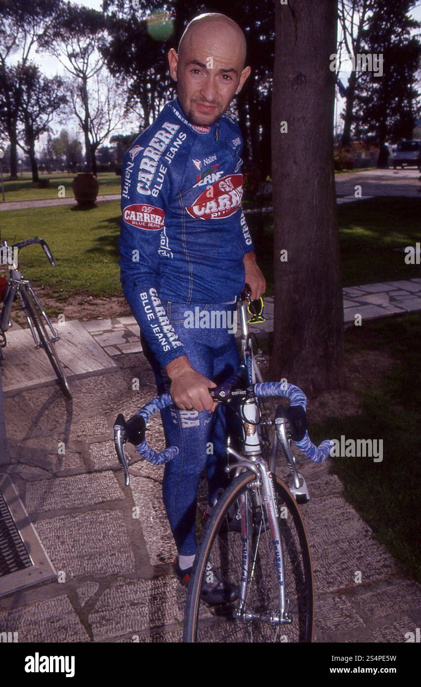 Italian professional road racing cyclist Marco Pantani, 1997 Stock ...