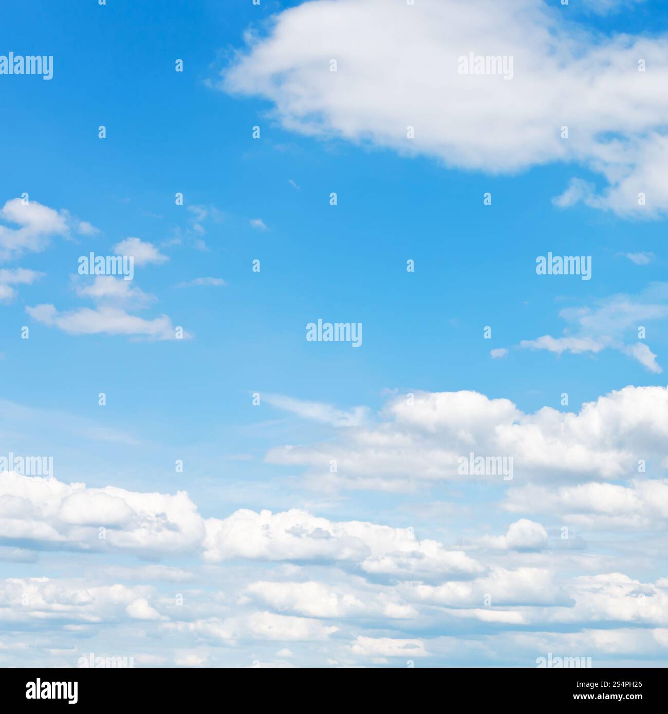 Many white fluffy cumulus hi-res stock photography and images - Alamy
