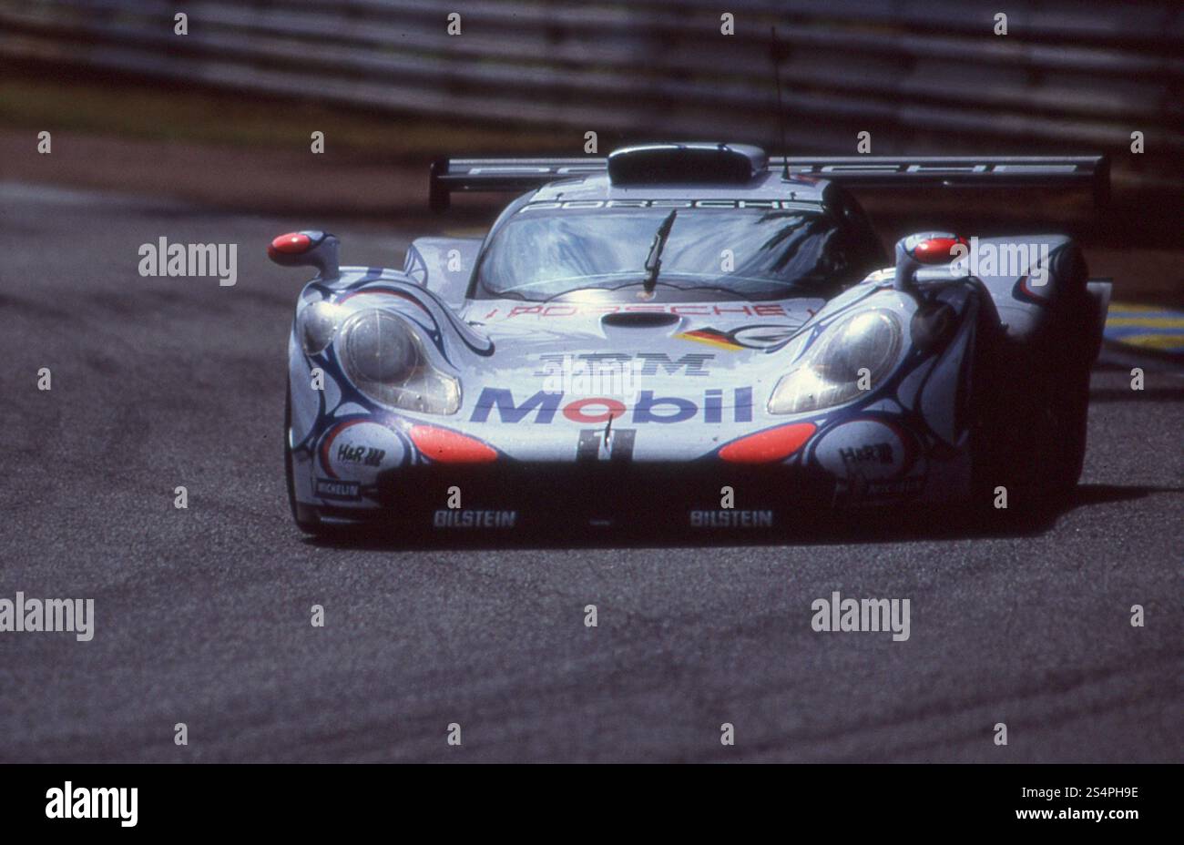 Porsche GT1 racing car, Le Man 1998 Stock Photo - Alamy