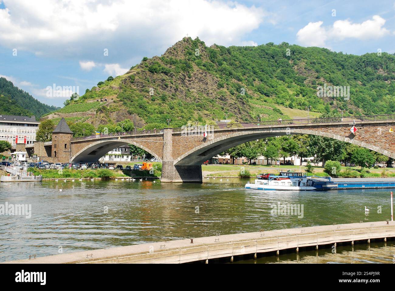 Germany ship bridge hi-res stock photography and images - Alamy