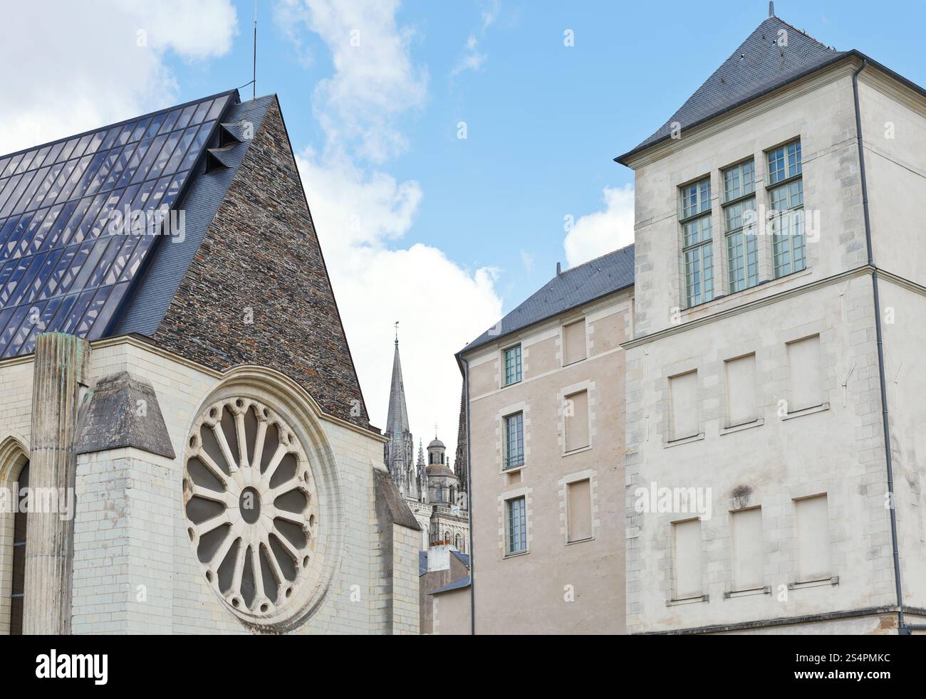 Medieval city square in hi-res stock photography and images - Alamy