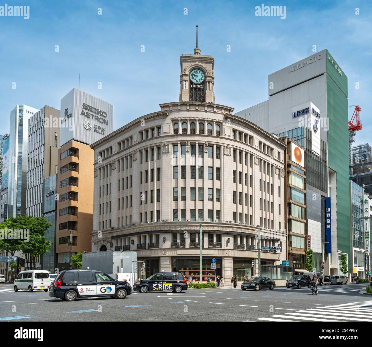Wako clock tower ginza hi-res stock photography and images - Alamy