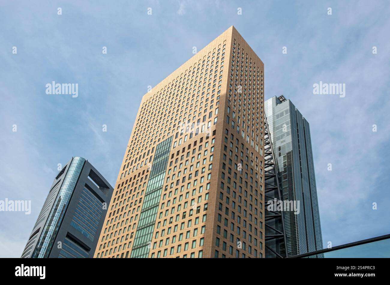 Shiodome tokio hi-res stock photography and images - Alamy