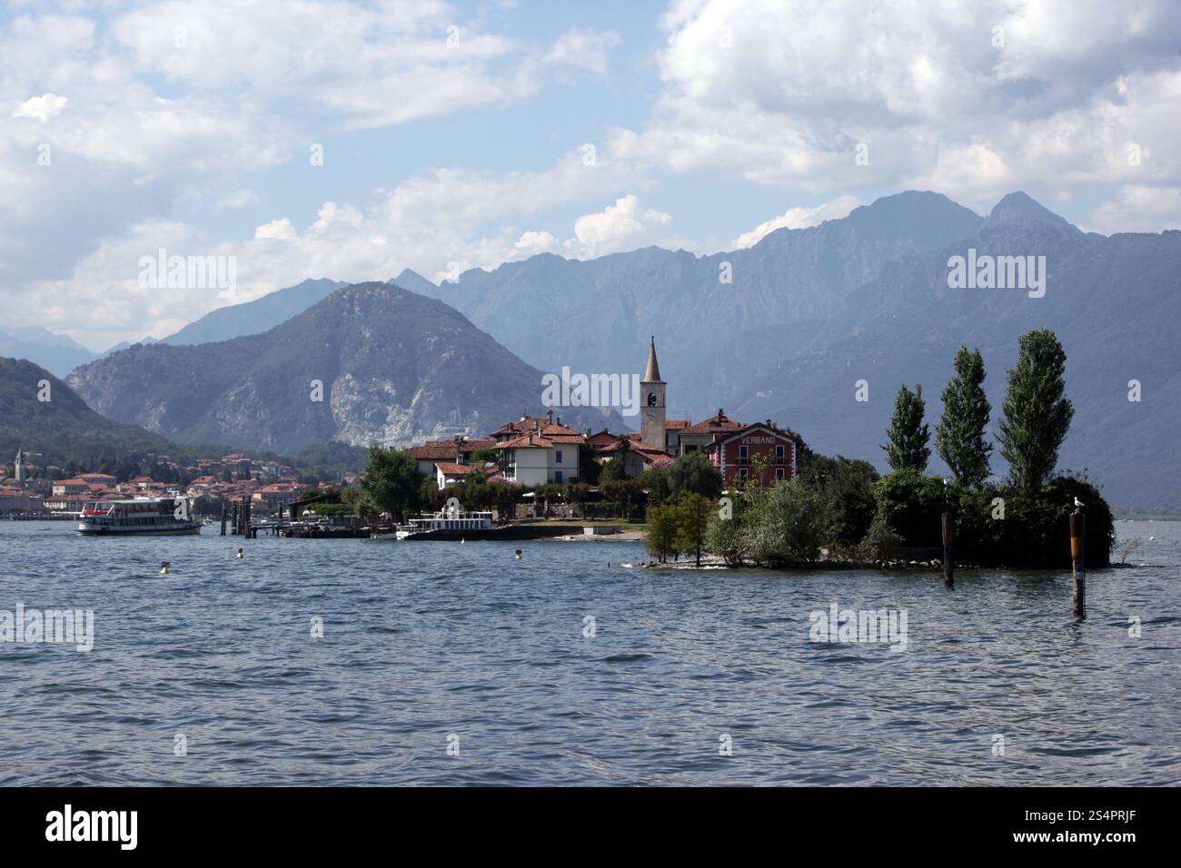 The isalnd of Isla Pescatori on the Lago maggiore in the Lombardia in ...
