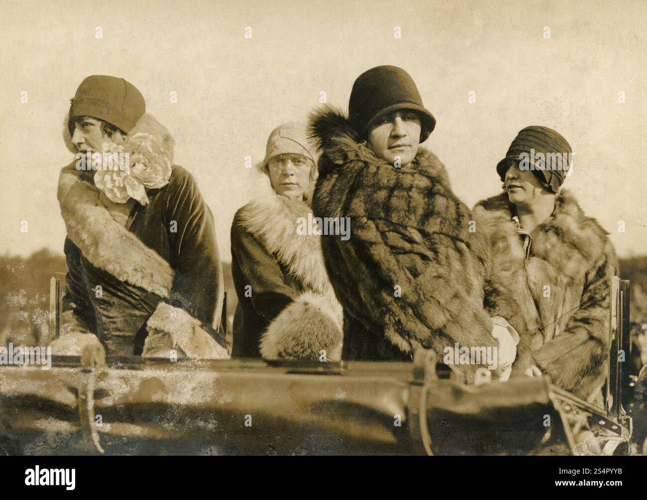 The Queen of Afghanistan, wife of King Aman Ullan, Berlin, Germany ...