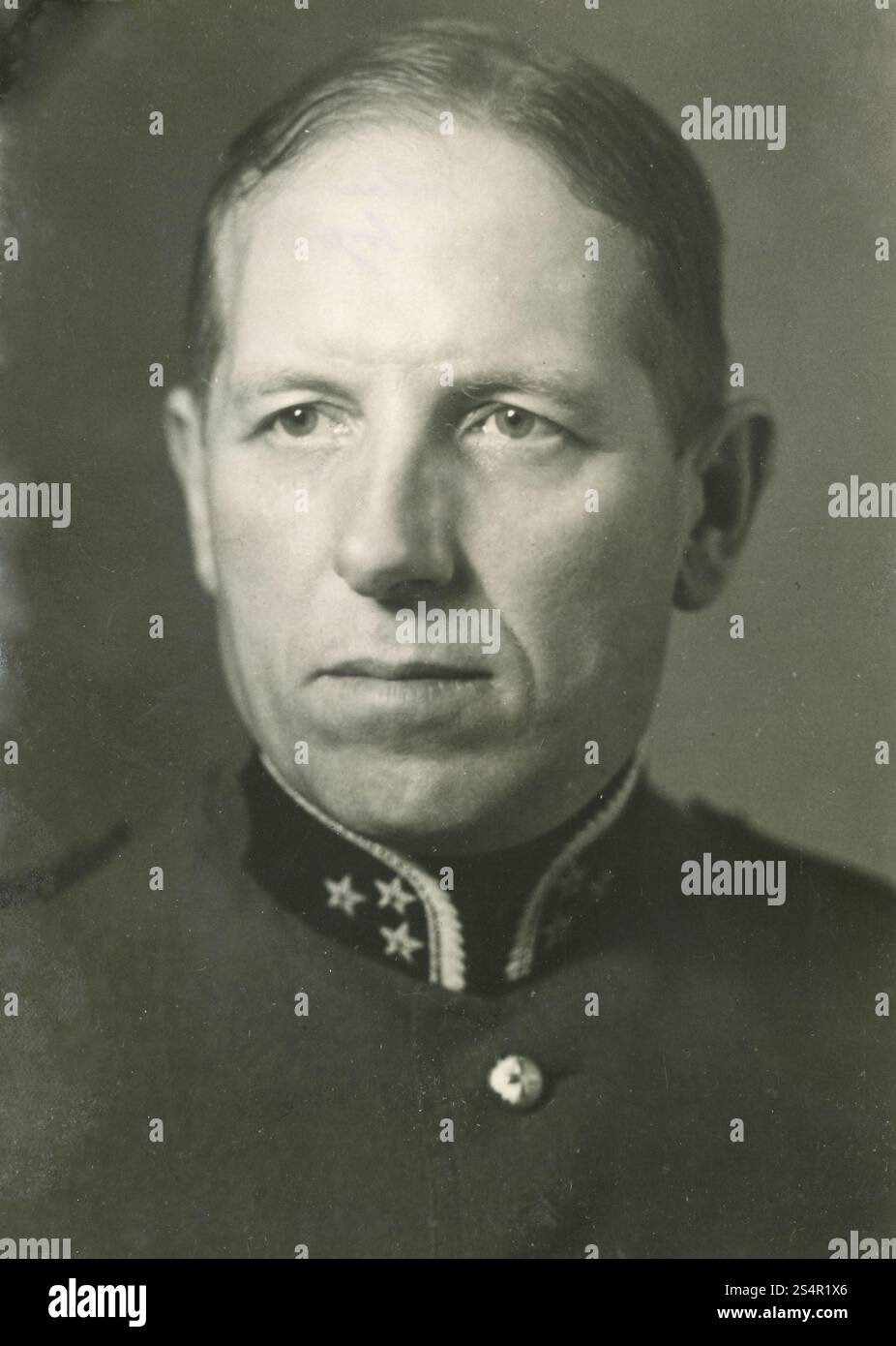 French Colonel Hans Frick, 1930s Stock Photo - Alamy