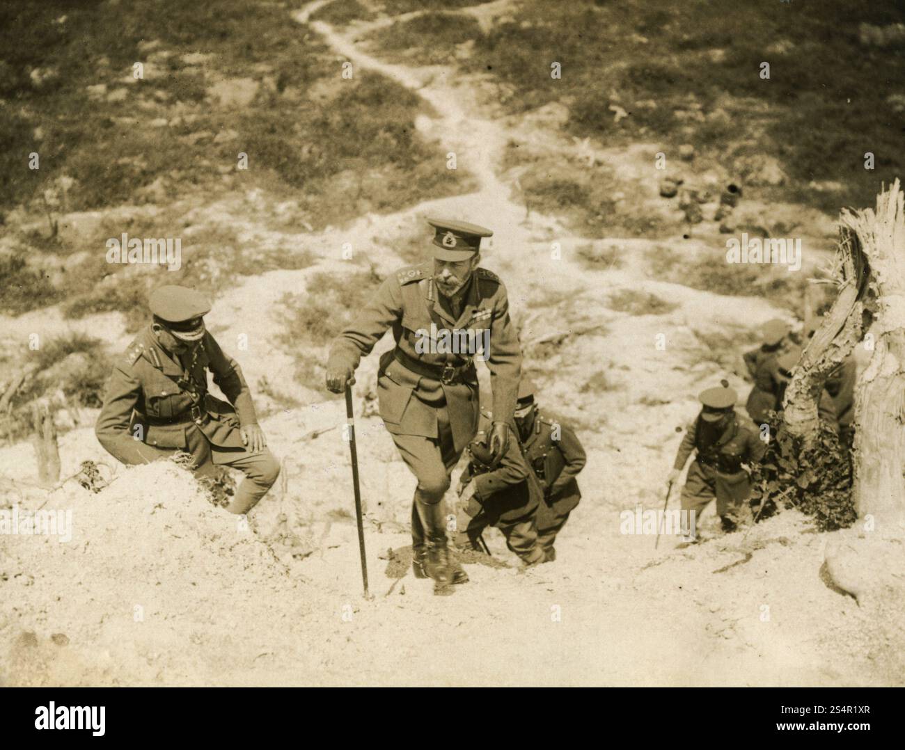 King George V of England climbing the Butte de Warlencourt battlefield ...