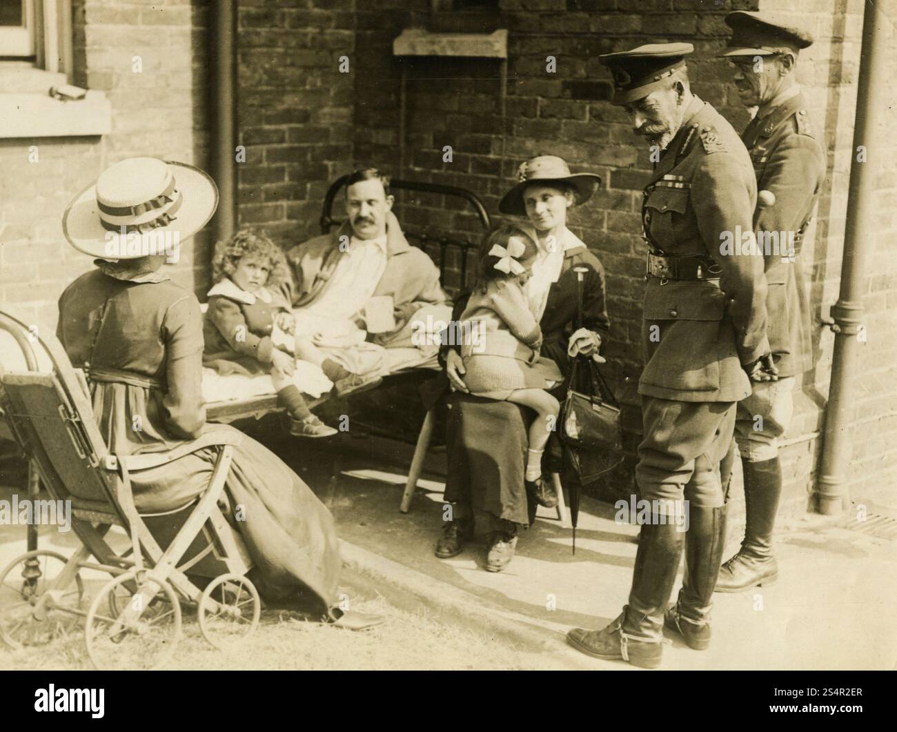King George V of England and his Queen visiting Cambridge Hospital at Aldershot, UK 1918 Stock ...