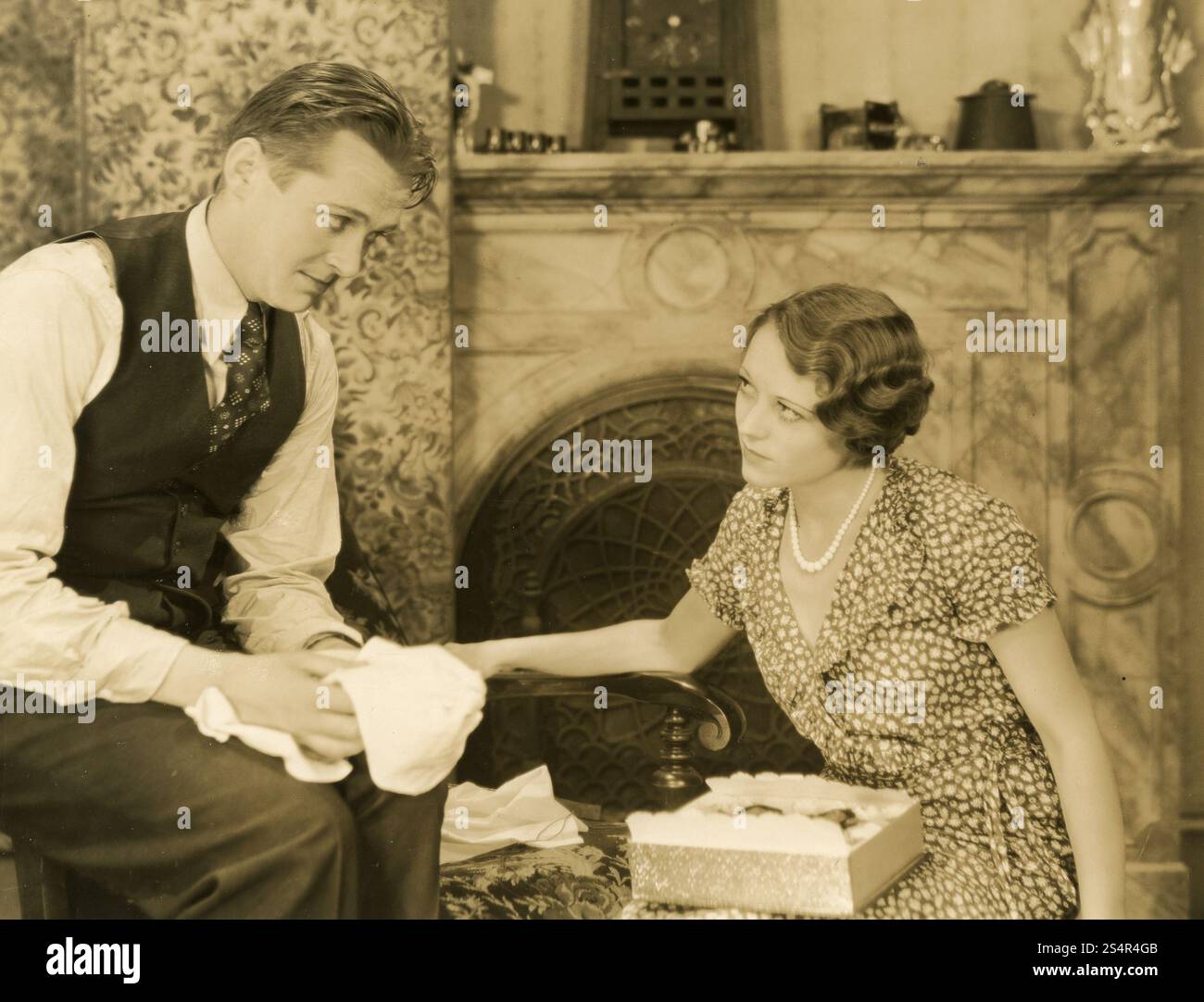 Actors Sally Eilers and James Dunn in the movie Bad Girl, USA 1931 Stock Photo - Alamy