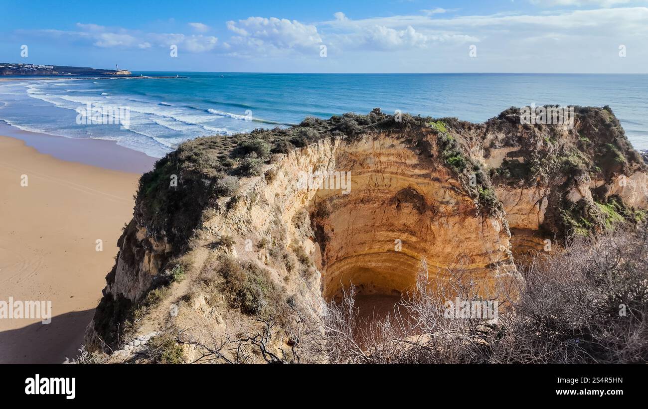 The large rocks on Praia da Rocha Beach in Portimão, Algarve Stock ...