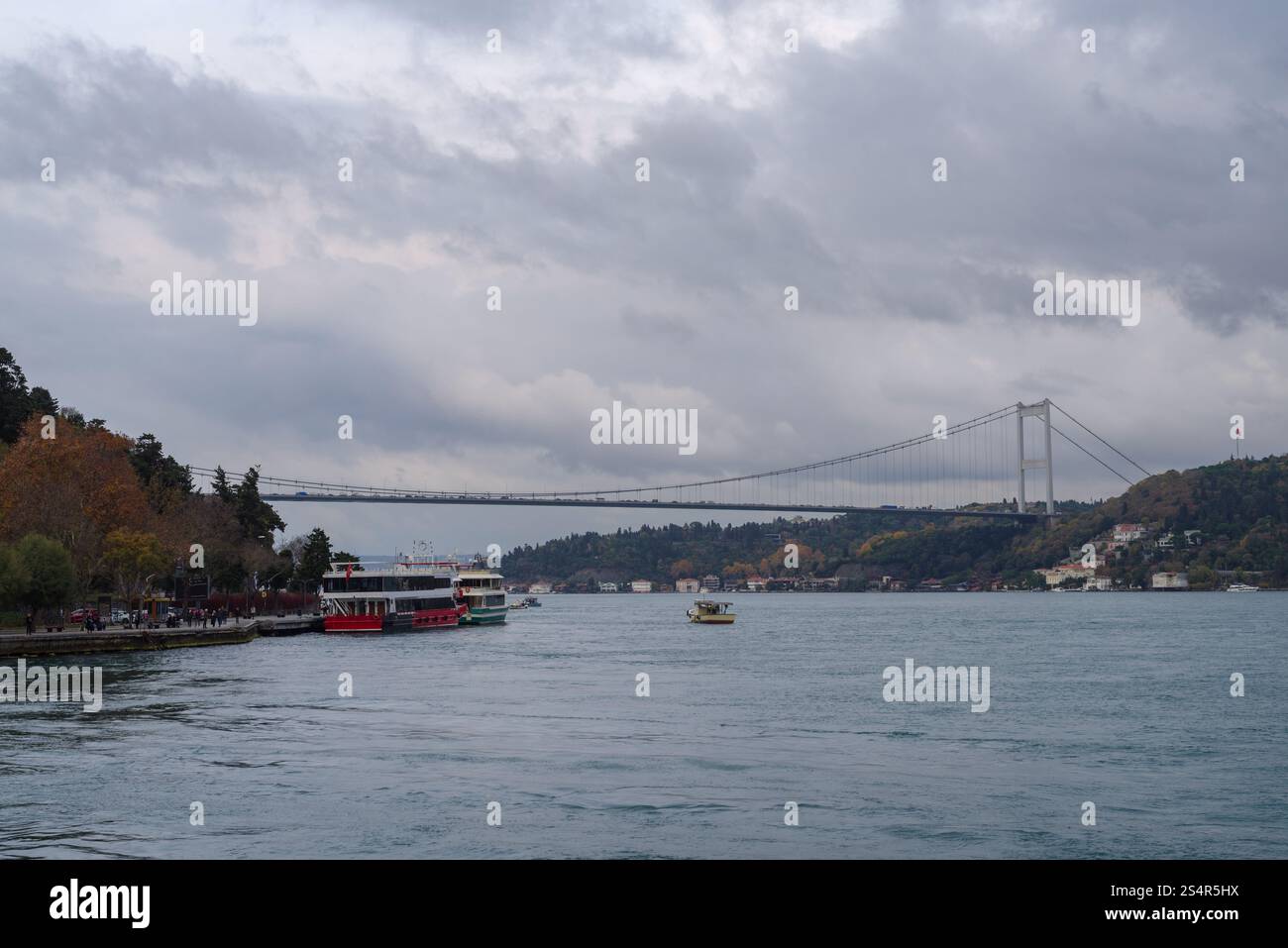 The Fatih Sultan Mehmet Bridge, also known as the Second Bosphorus ...
