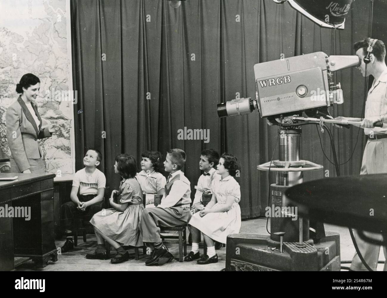 Children at the educational TV program Schooltime, 1954 Stock Photo - Alamy