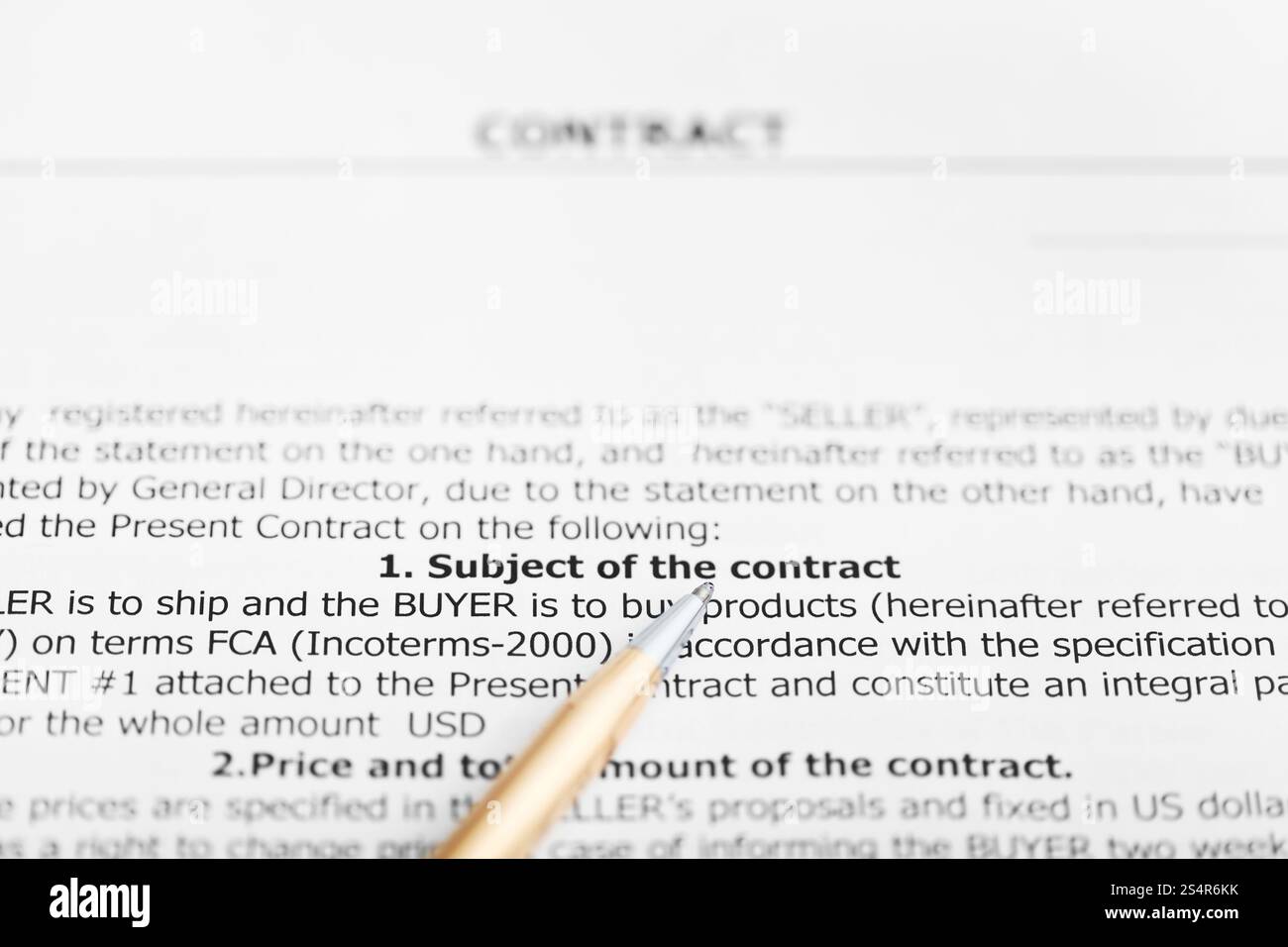 Contract hi-res stock photography and images - Alamy