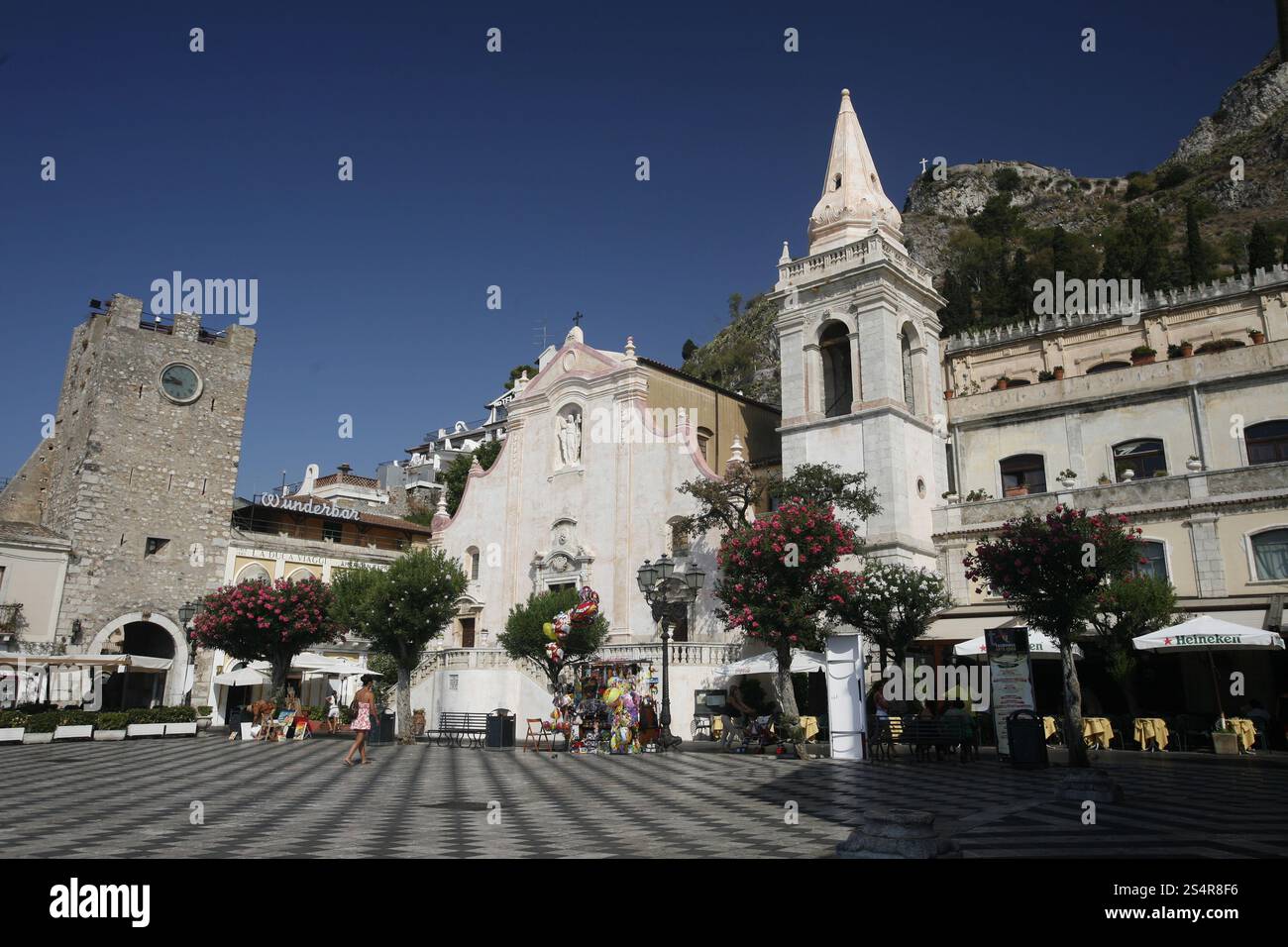 The old Town of Taormina in Sicily in south Italy in Europe Stock Photo ...