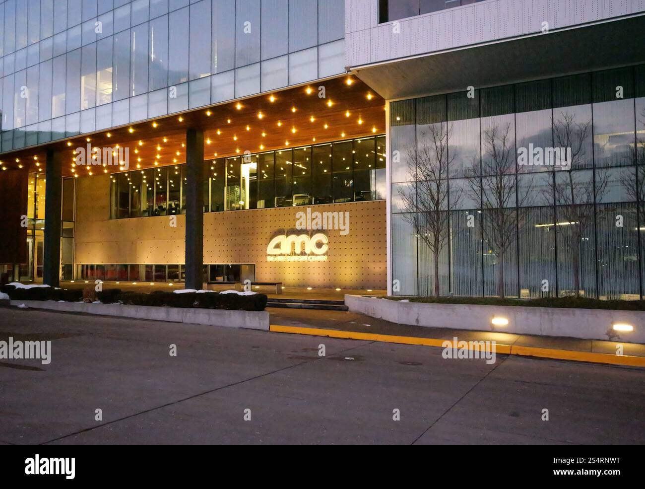 Leawood, Kansas - January 12, 2025: AMC Theaters Corporate Global ...