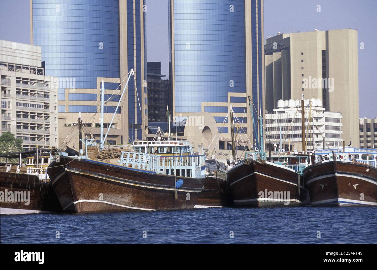 Import and export goods at the harbour at the Dubai creek in the old ...